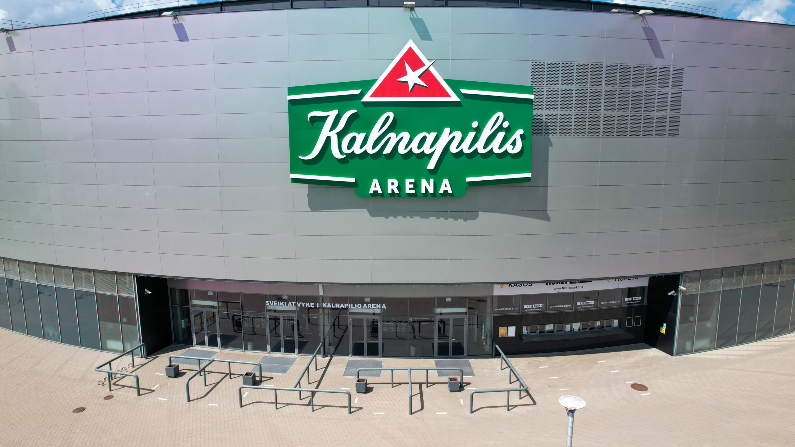 Žvilgsnis iš arčiau į vieną įdomiausių darboviečių - KalnapilisArena.lt